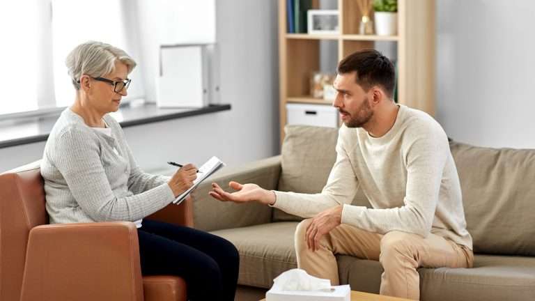 What is an Alcoholic? Characteristics & Levels of Alcoholism