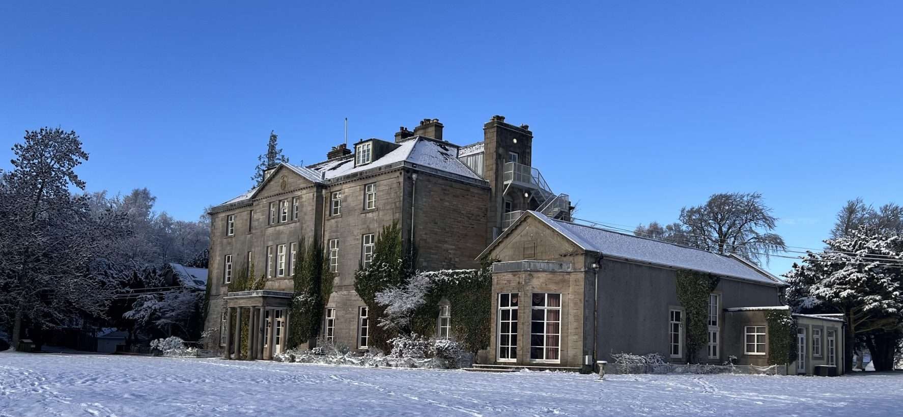 8 reasons to spend Christmas 2025 in rehab - Castle Craig